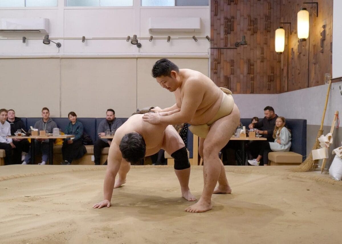 Sumo in Japan: Your Complete Guide to Tournaments & Tips